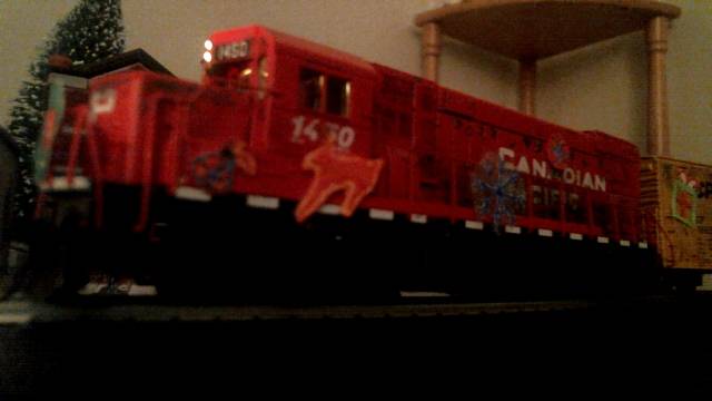 CPKC Holiday Train - HO Scale - Sketchers United